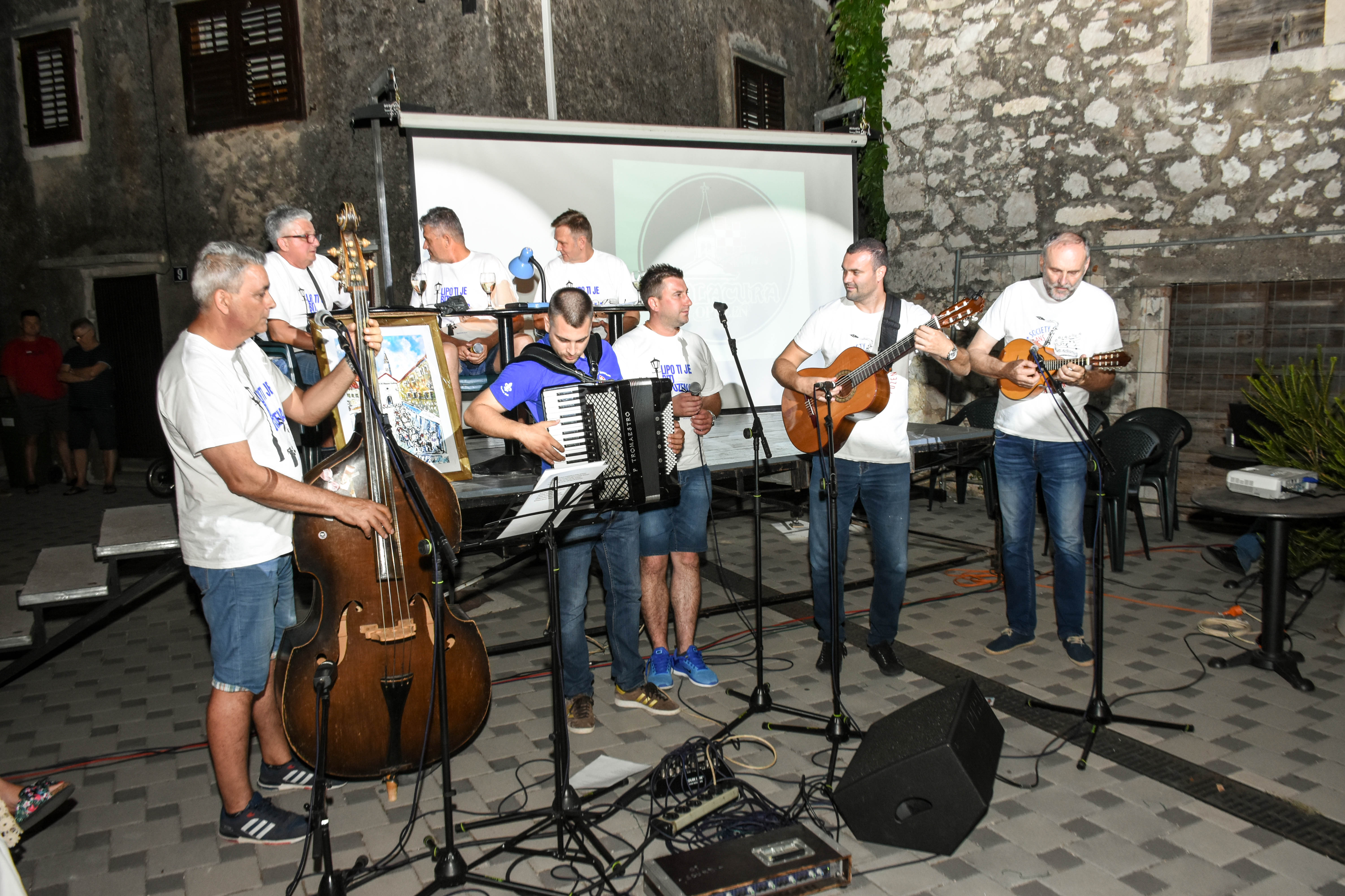 Predstavljanje knjige KAROCA GRE- TEŠTAMENTI 2 - Grad Opuzen